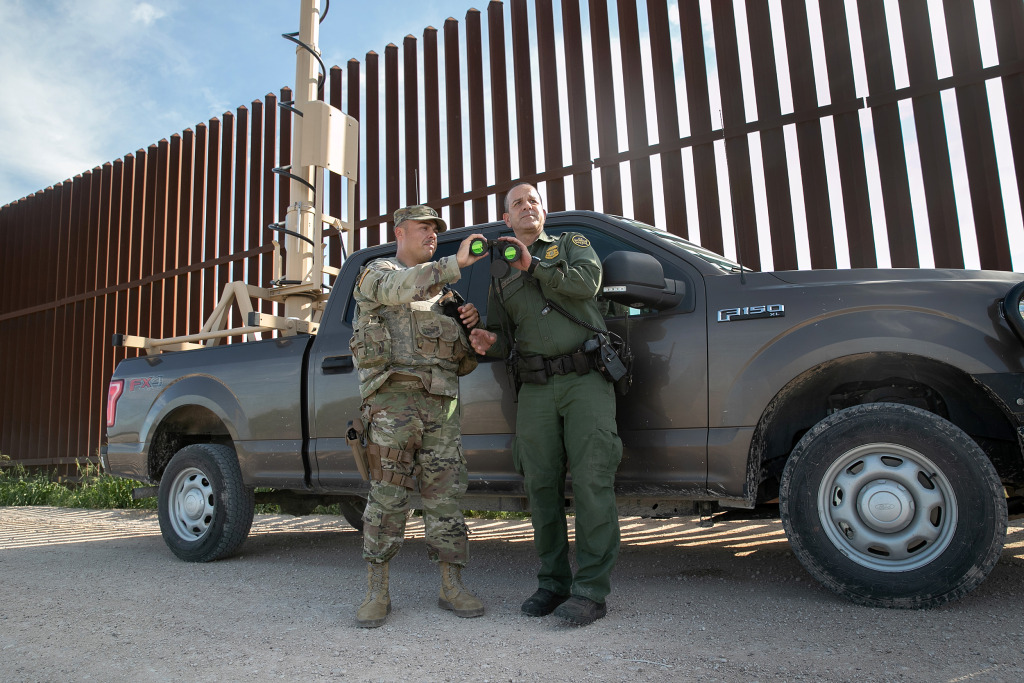 Us Military Page Border 28,300+ Military Border Stock Photos, Pictures