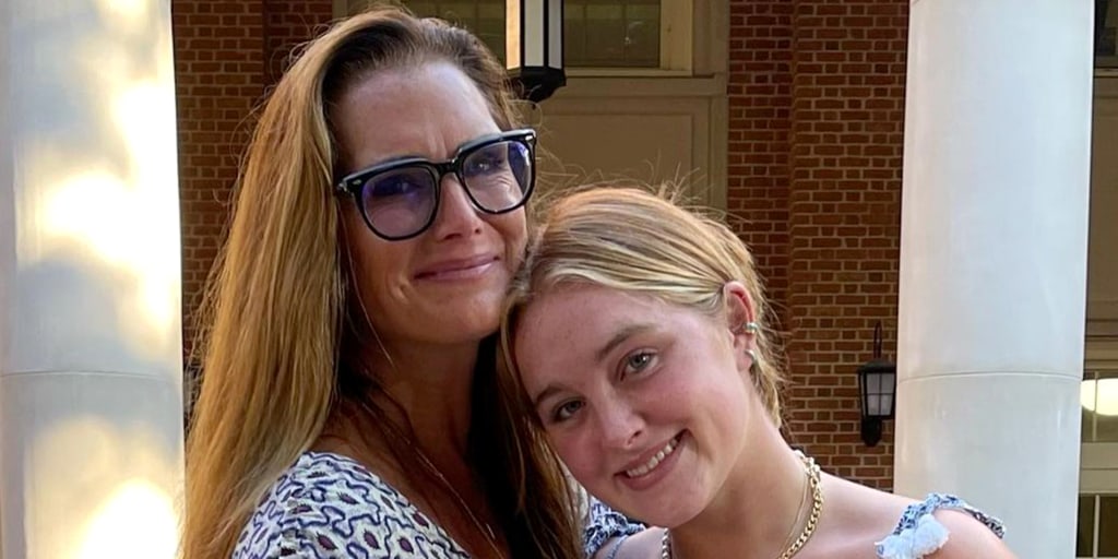 brooke shields children college