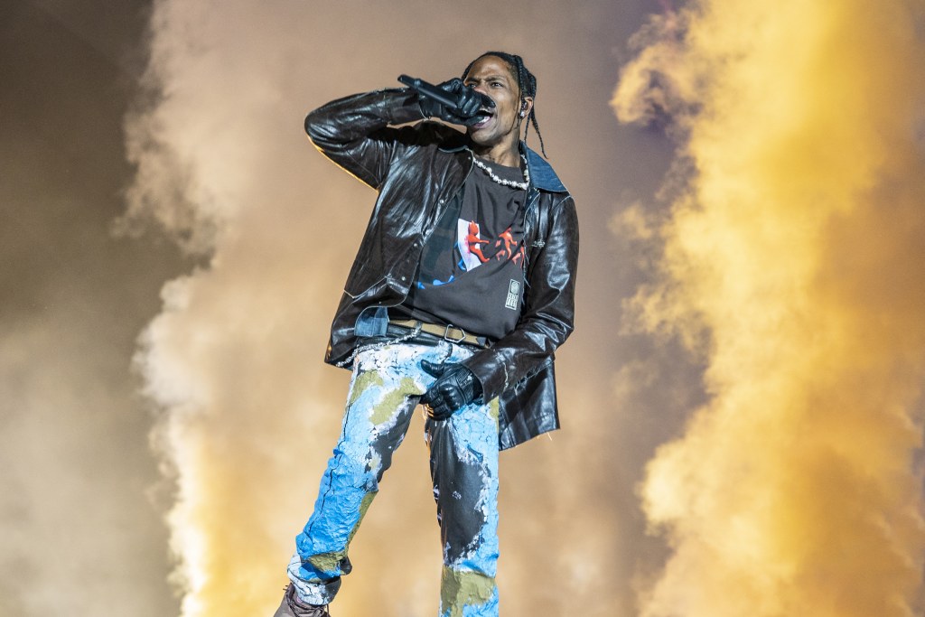 Travis Scott Yelling On Stage Travis Scott's Statement About The