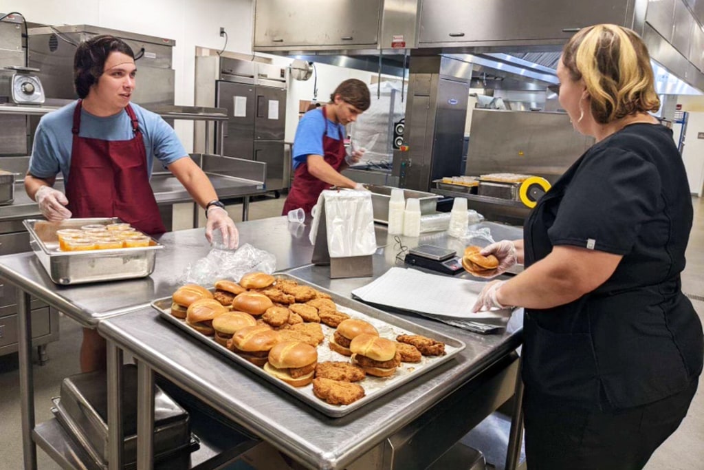 middle school cafeteria worker