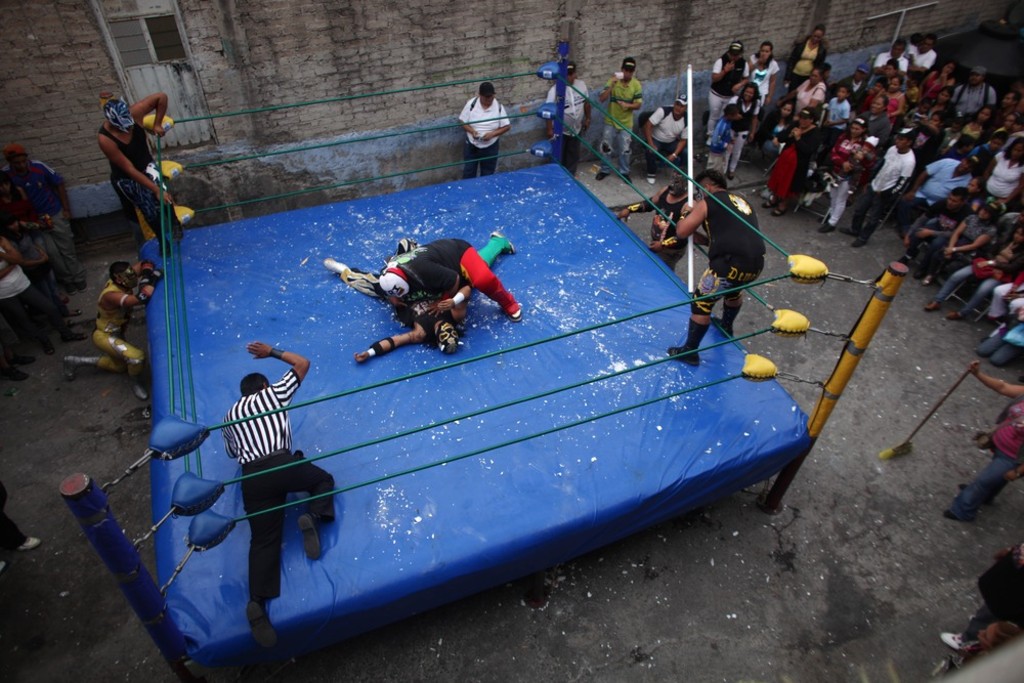 lucha libre slow motion