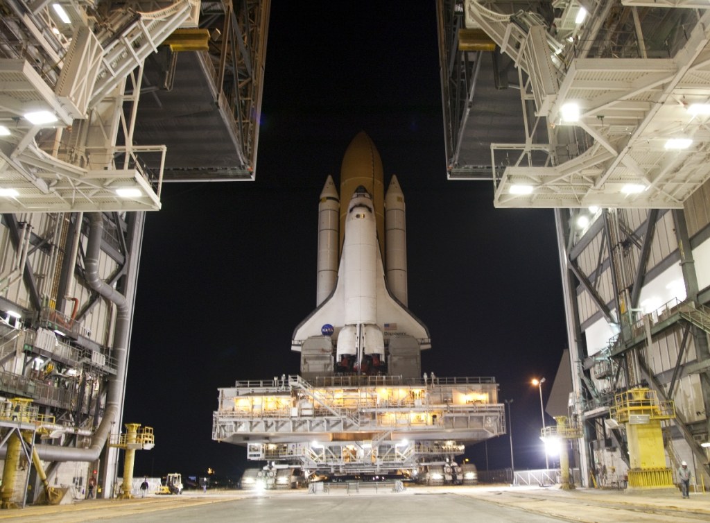 space shuttle high resolution