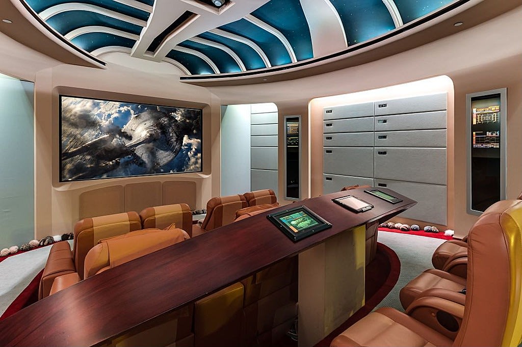 Star Trek Bedroom Houzz Call: Show Us Your 'Star Trek' Shrines