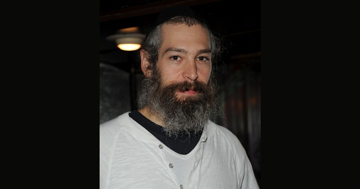 Fresh-faced Matisyahu sheds Orthodox beard