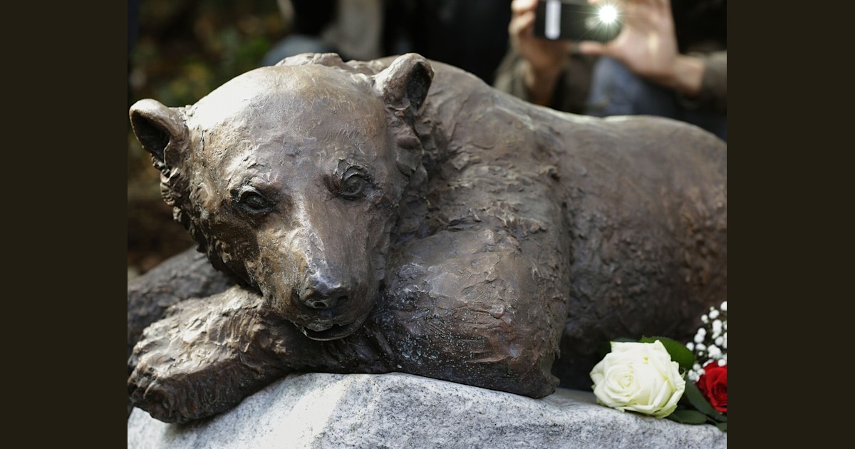 Knut the polar bear is immortalized