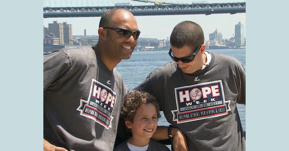 Yankees manager has message of hope