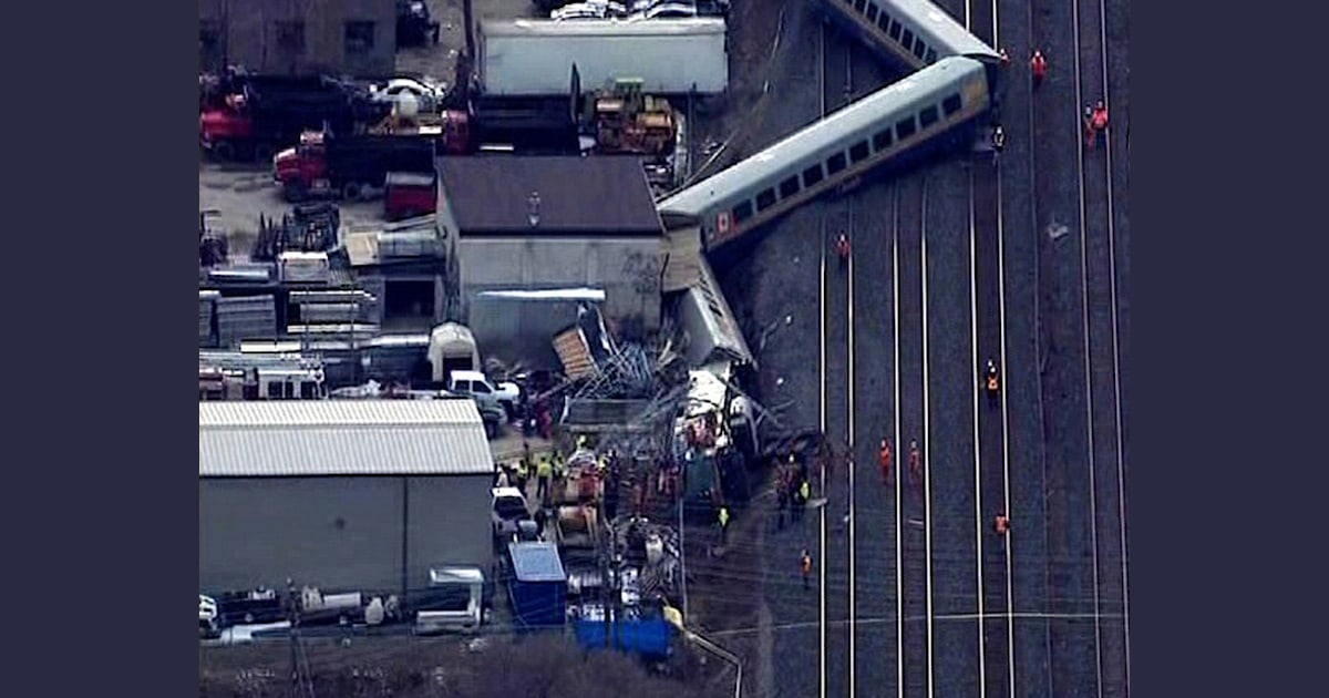 Three dead in Canada train derailment