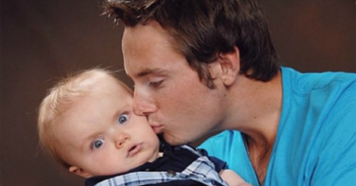 Celebrate Father's Day with these Awkward Dad photos