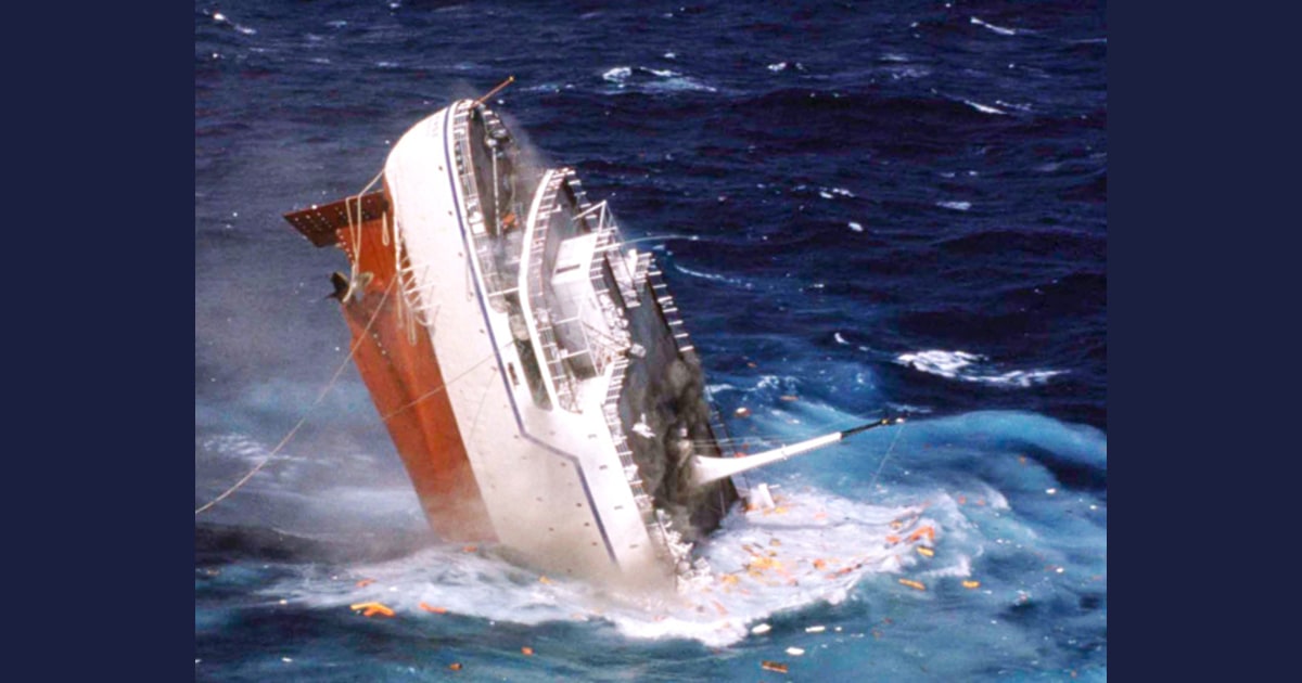 The sinking of Oceanos