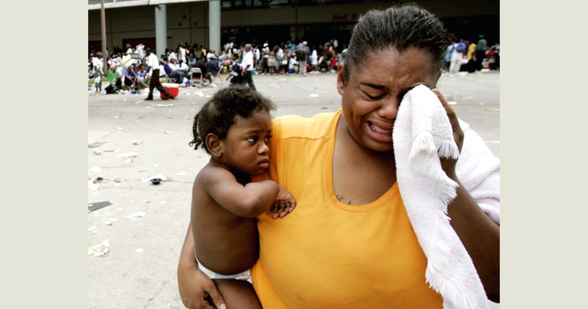 Hurricane Katrina hits the Gulf Coast