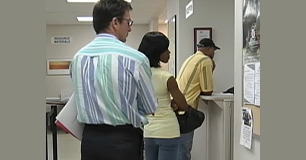 Grim jobs report hangs over US