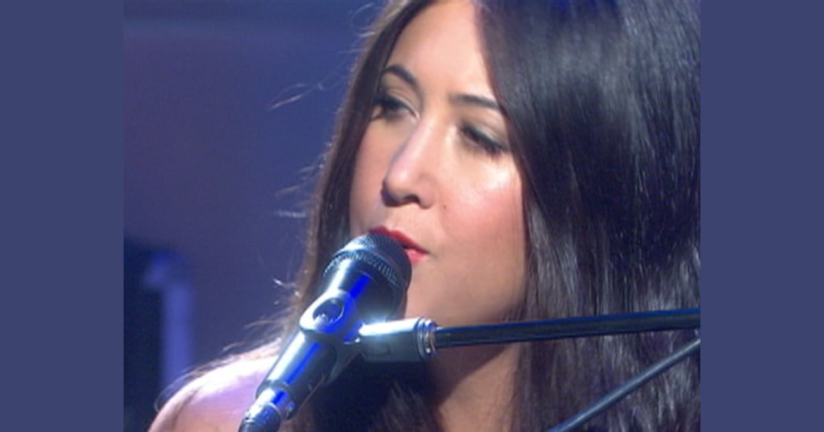 Vanessa Carlton’s surprise performance for Hoda