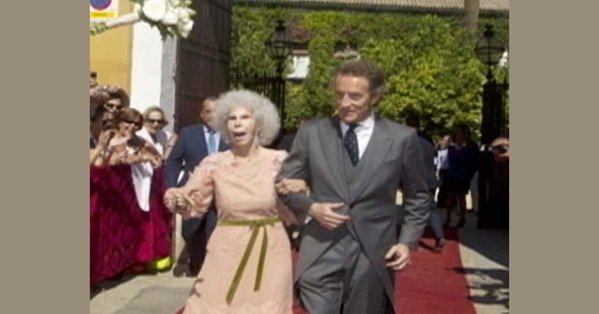 Spanish duchess weds man 25 years younger