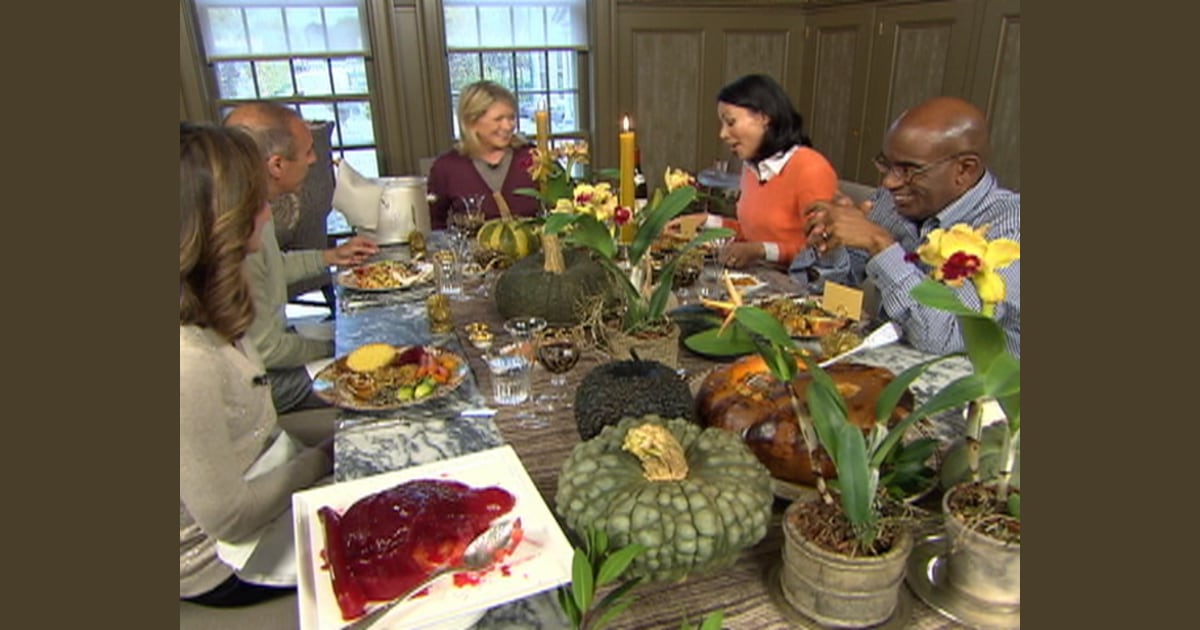 TODAY sets the perfect Thanksgiving table