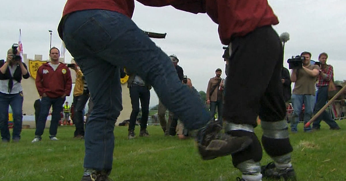The fine art of competitive shin kicking