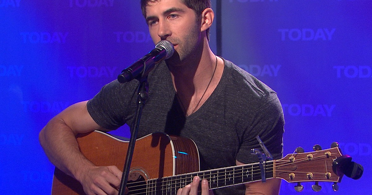 Star on the rise: Nashville’s Paul Sikes performs