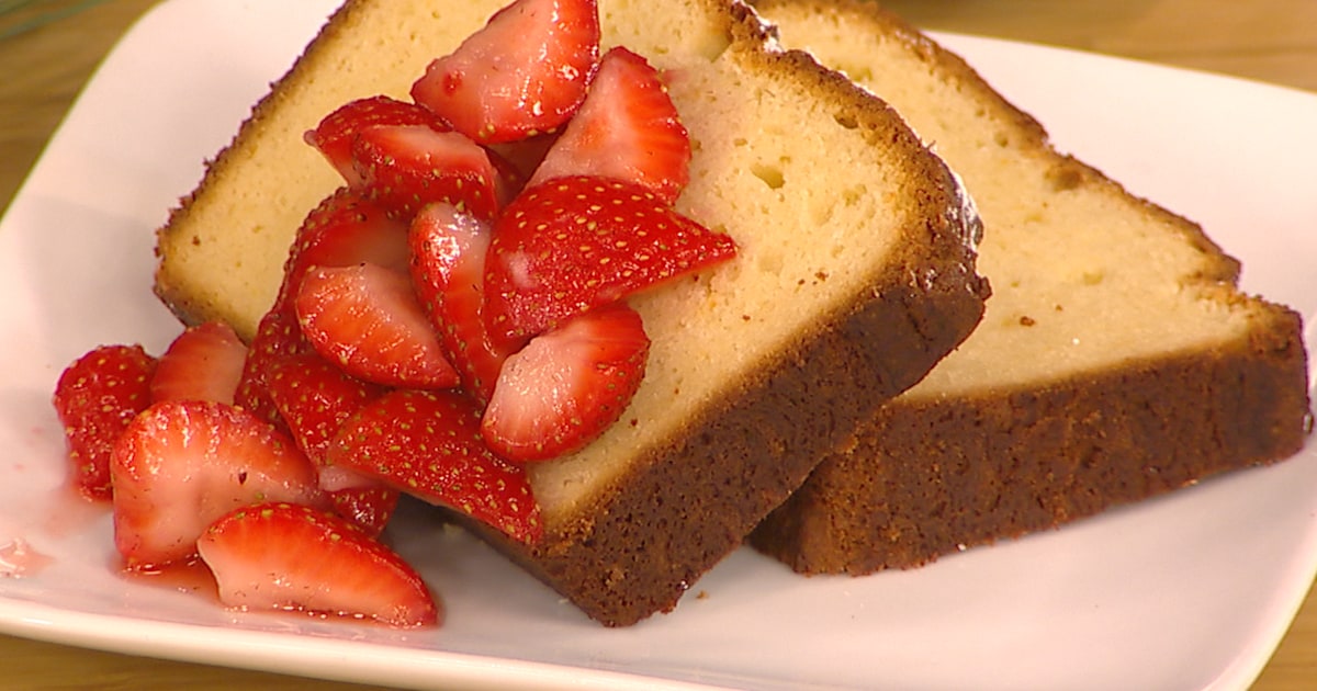 Giada cooks up two favorite holiday breakfasts