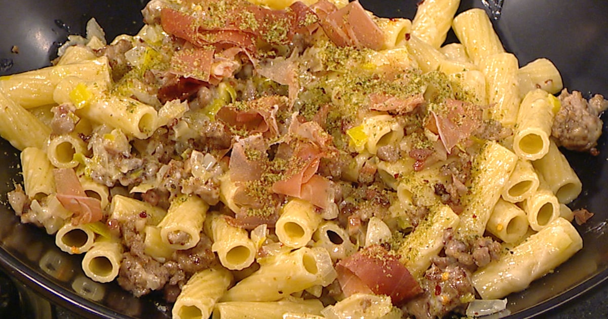 Dad in the kitchen: Cooking for kids and parents