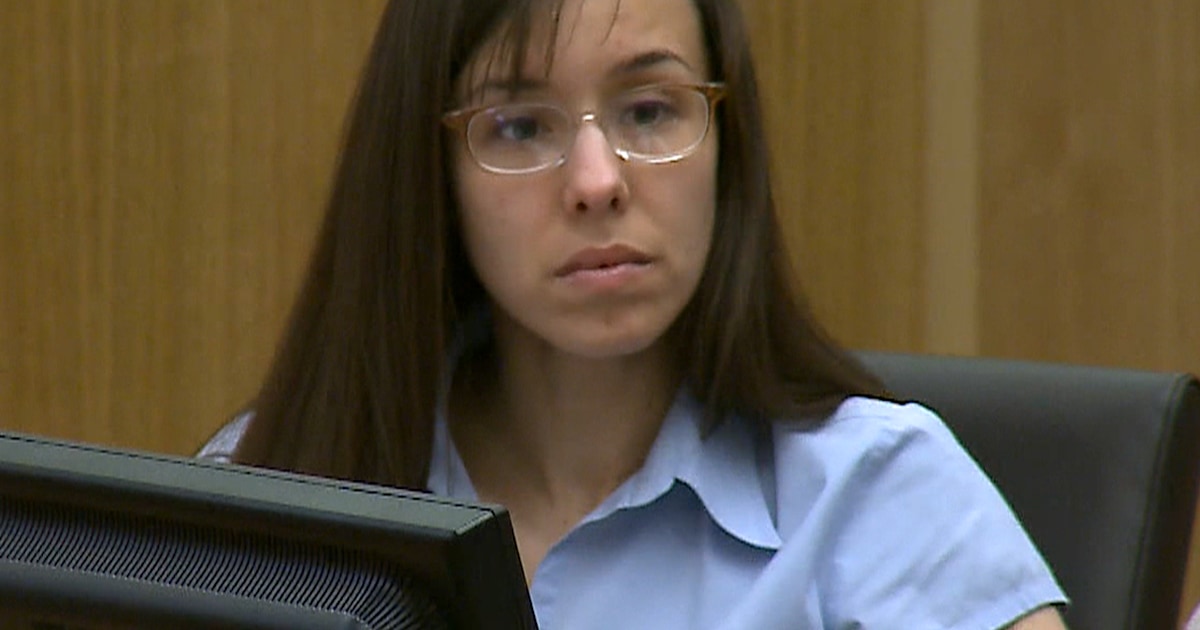 Jury deliberations begin in Arias trial