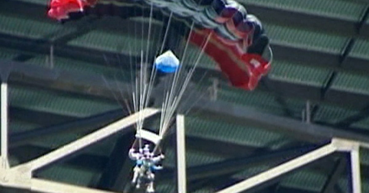 Birthday BASE jumper celebrates turning 102