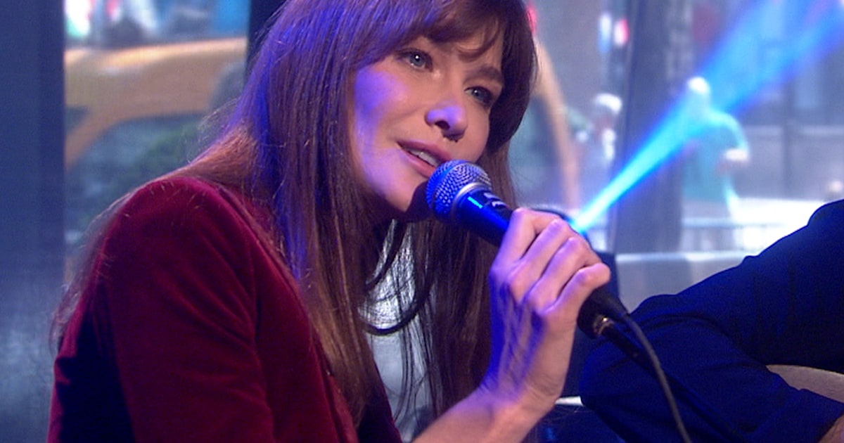 Carla Bruni serenades 1A with ‘Little French Songs’