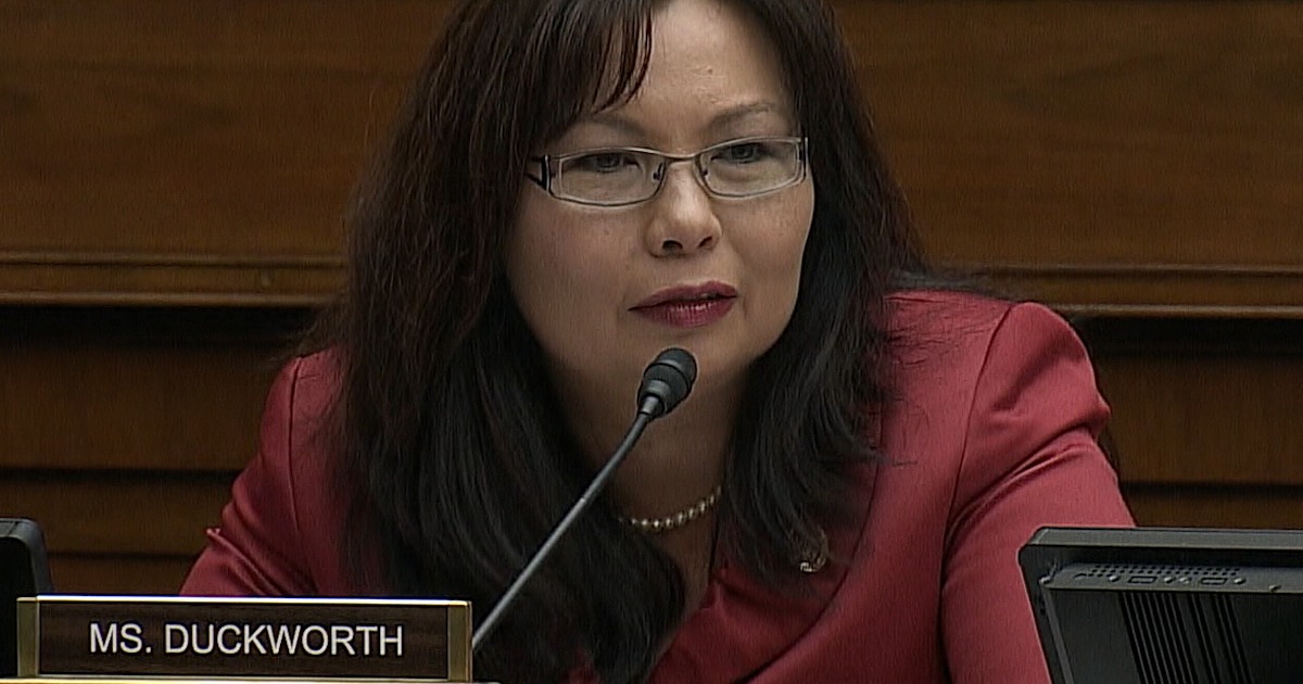 Tammy Duckworth shames man about claimed war wound