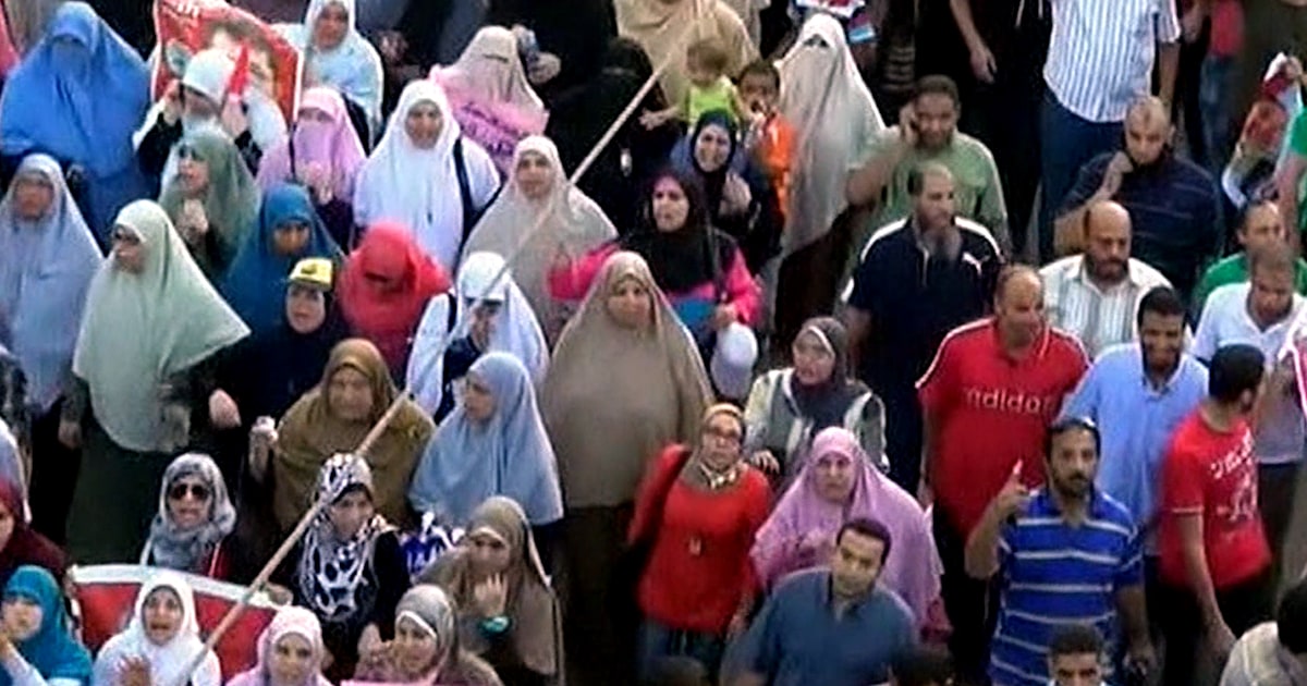 At least 42 dead in violent clashes in Cairo At least 42 dead in violent clashes in Cairo