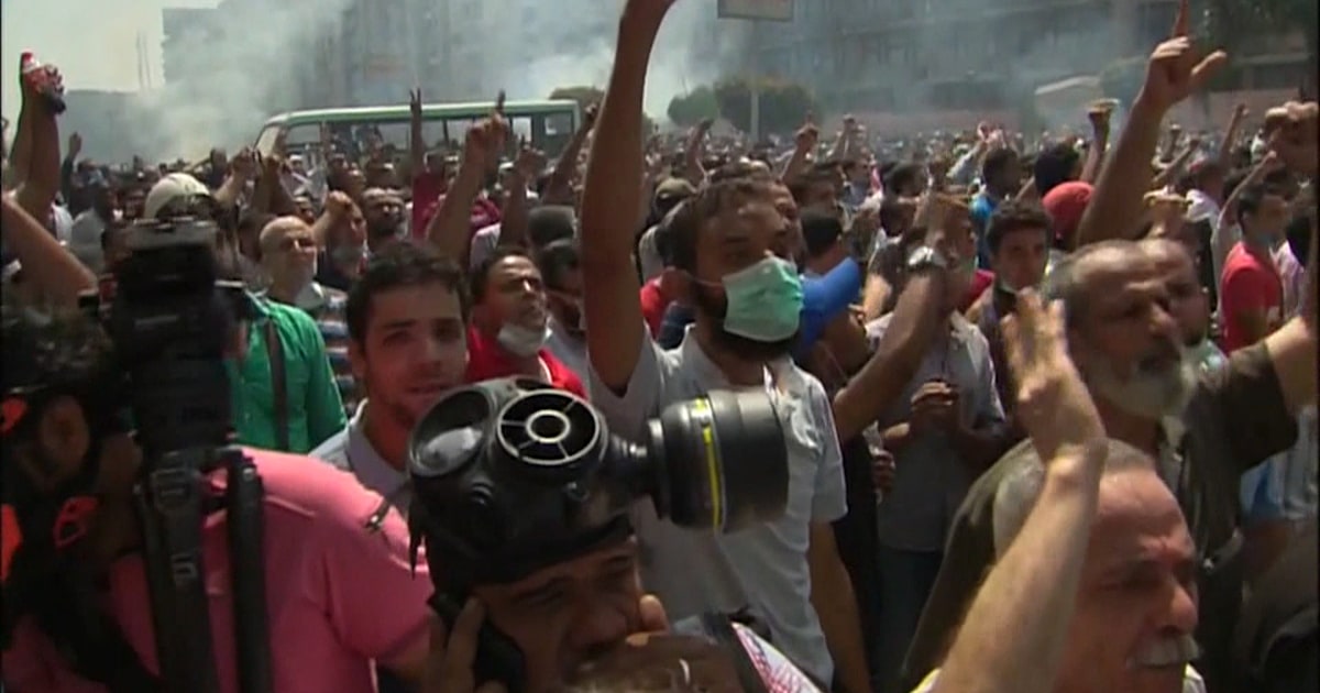 Scores dead in Egypt crackdown against protesters