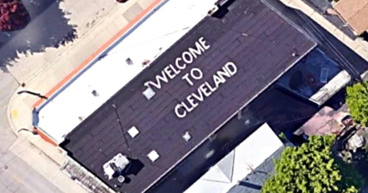 ‘Welcome to Cleveland’ sign goes viral for hysterical reason