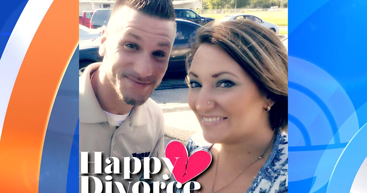 People are commemorating their divorces – with a selfie