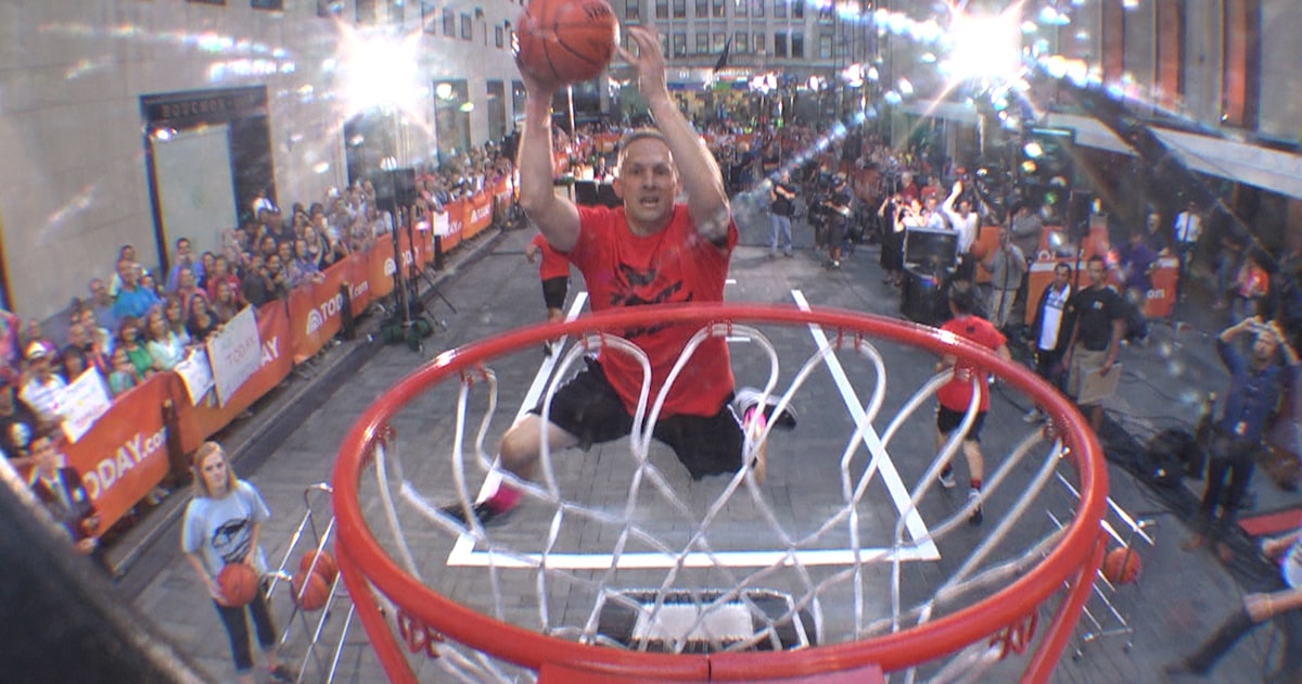Watch: Team Turbo Dunk sets Guinness World Records!