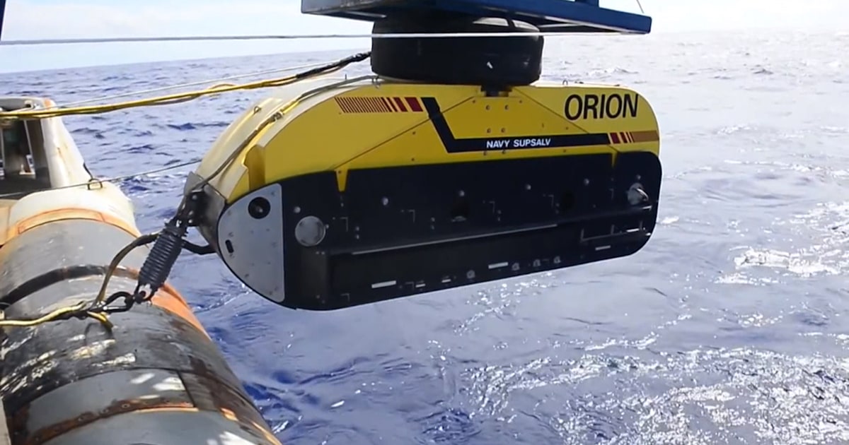 El Faro wreckage found upright on ocean floor