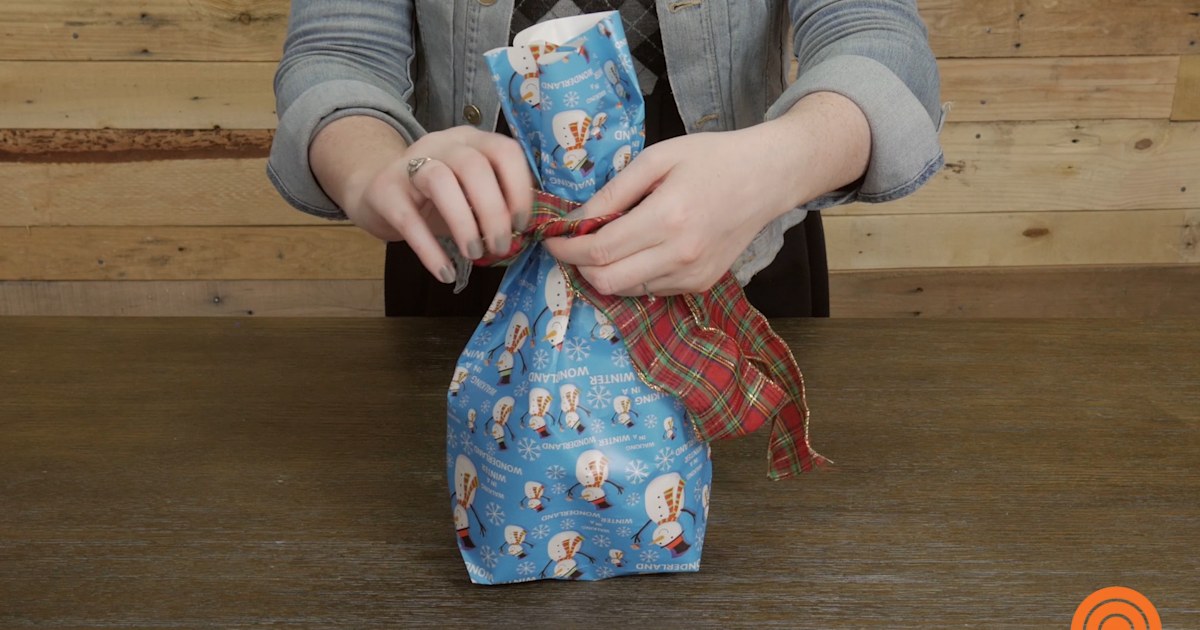 3 tricks to make wrapping gifts easier