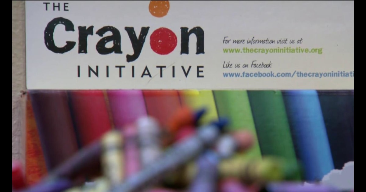 This dad’s idea is bringing thousands of crayons to kids in need