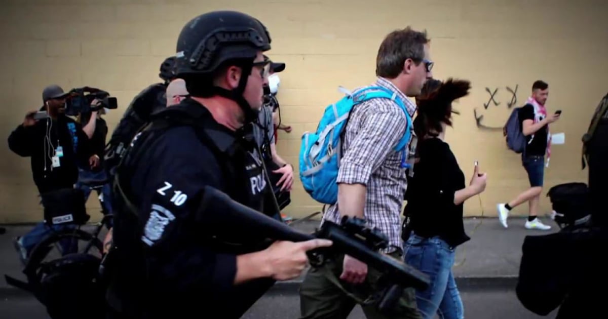 5 officers injured in violent May Day protests in Seattle