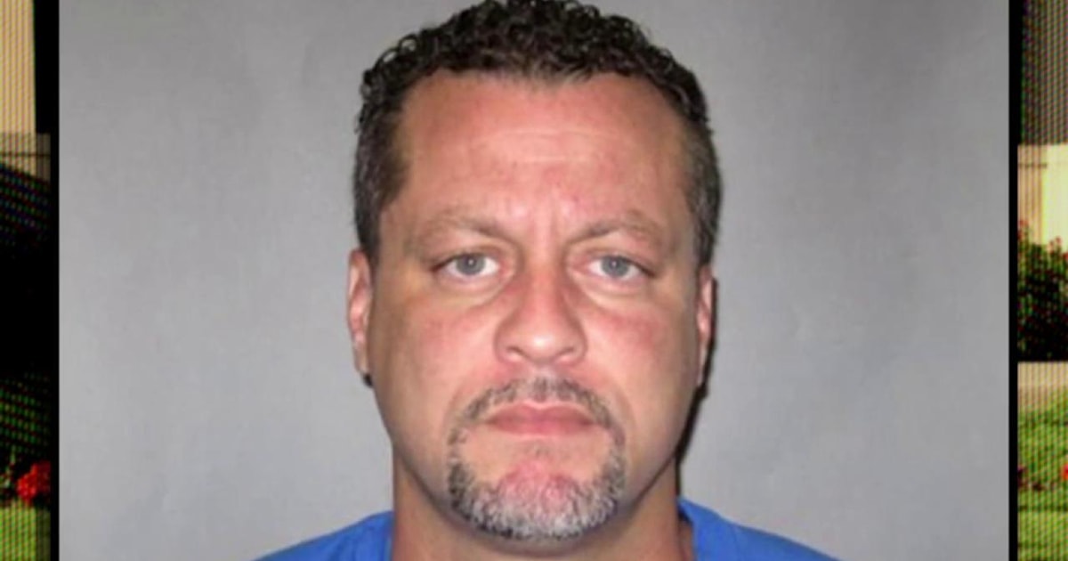 Michigan courthouse shooting leaves 3 dead