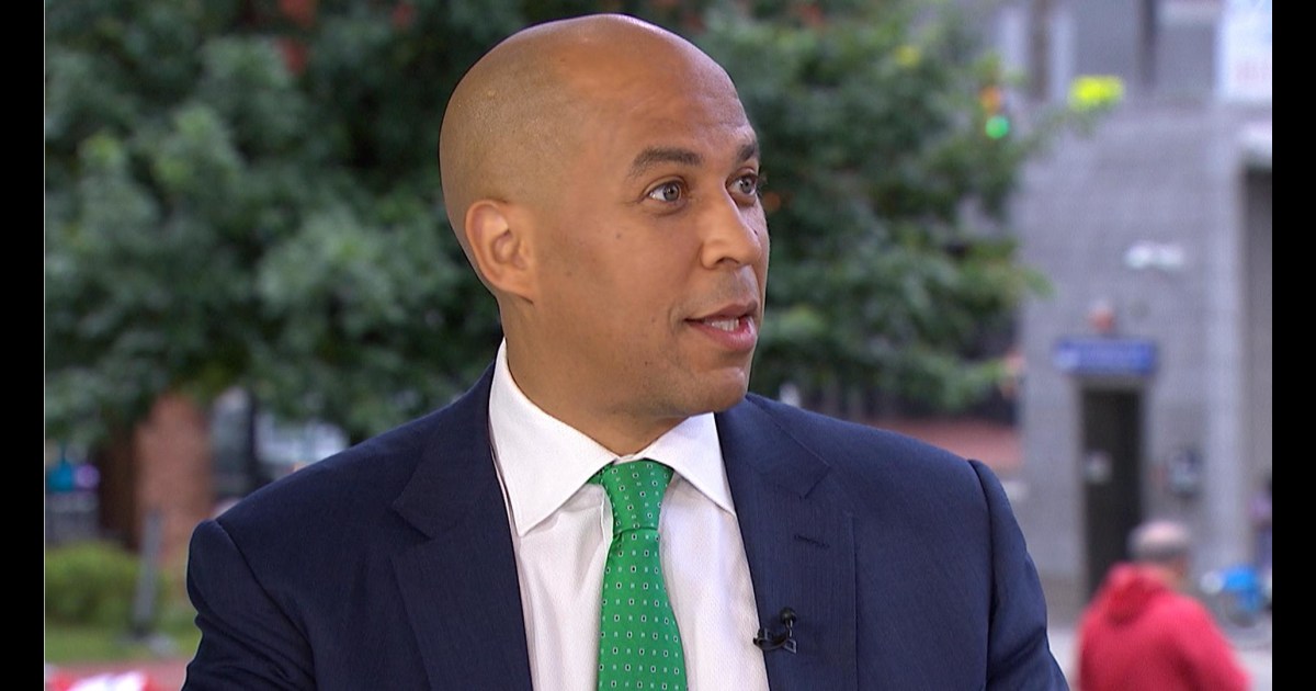 Cory Booker: Debbie Wasserman Schultz ‘did the right thing’ by resigning