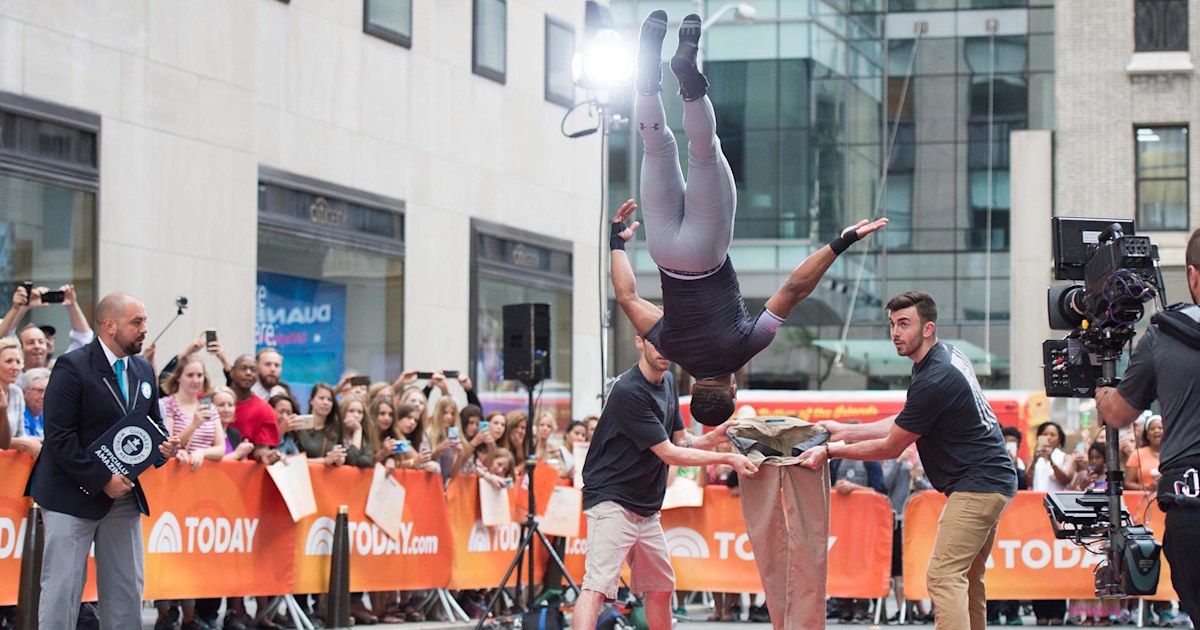 Gymnast flips out to break world record on TODAY plaza