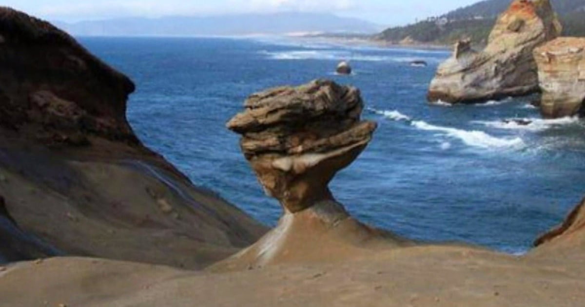 Caught on camera: Vandals destroy iconic 18 MILLION-year-old rock ...