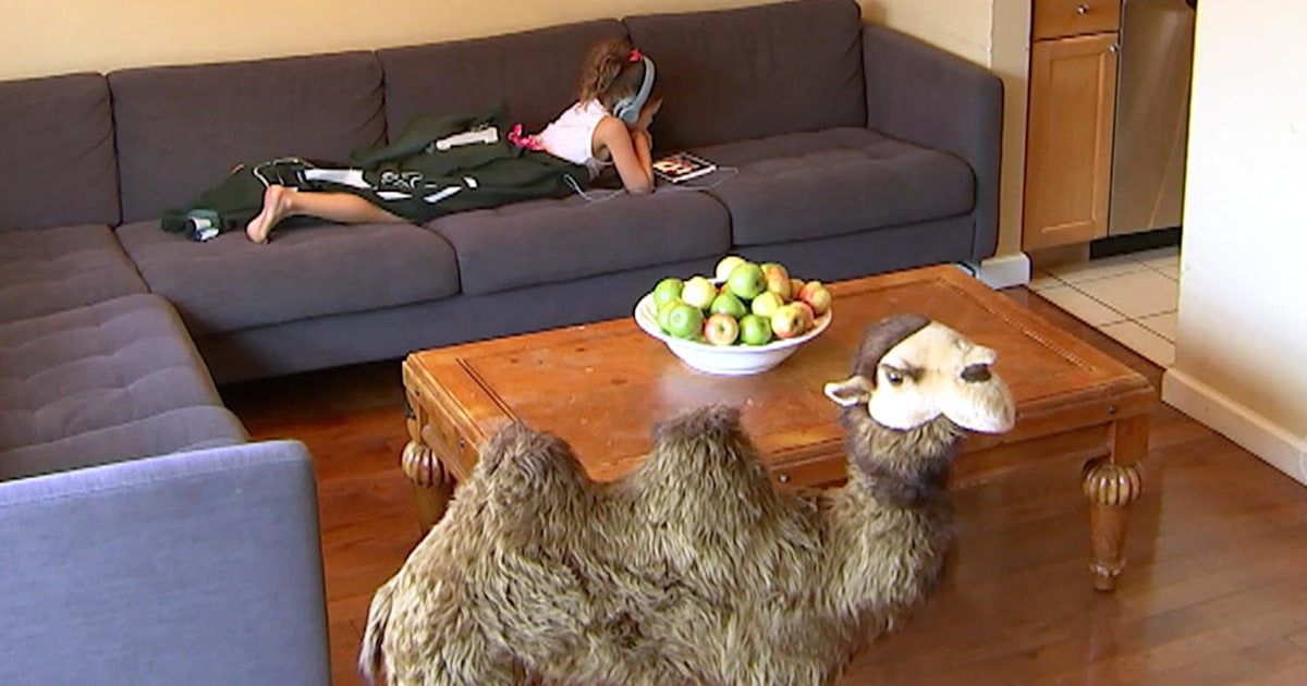 Kids hooked on screen time? See how NOTHING distracts these kids from ...