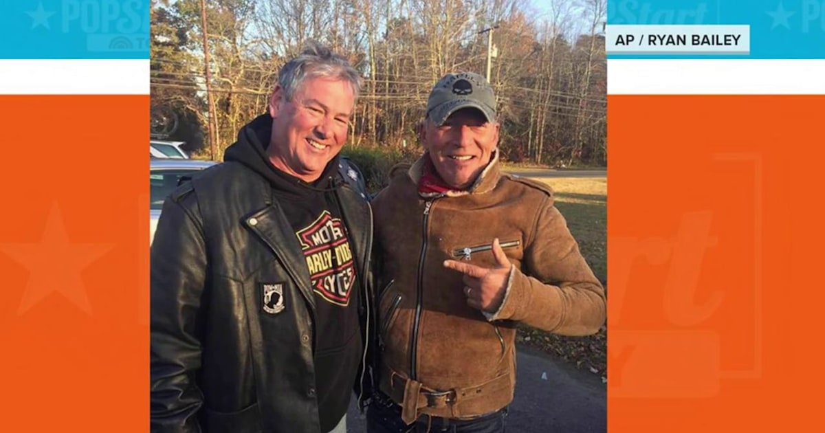 Bruce Springsteen gets help from vets, bikers when motorcycle breaks down