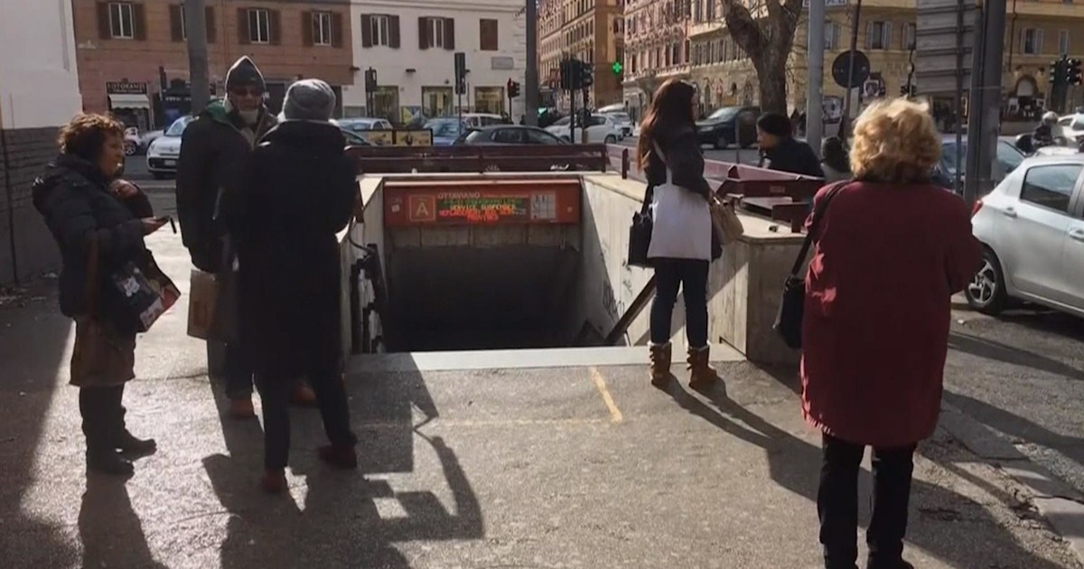 Earthquakes hit Italy; subway in Rome evacuated