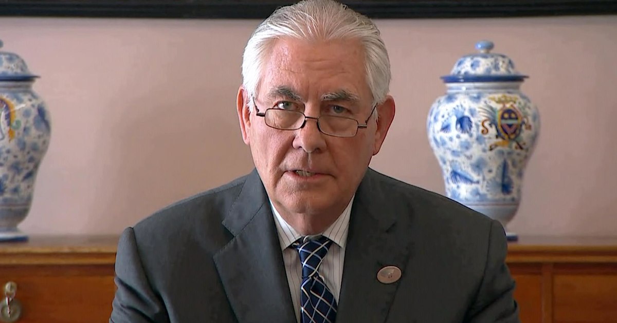 Rex Tillerson set to begin talks in Russia as tensions over Syria mount