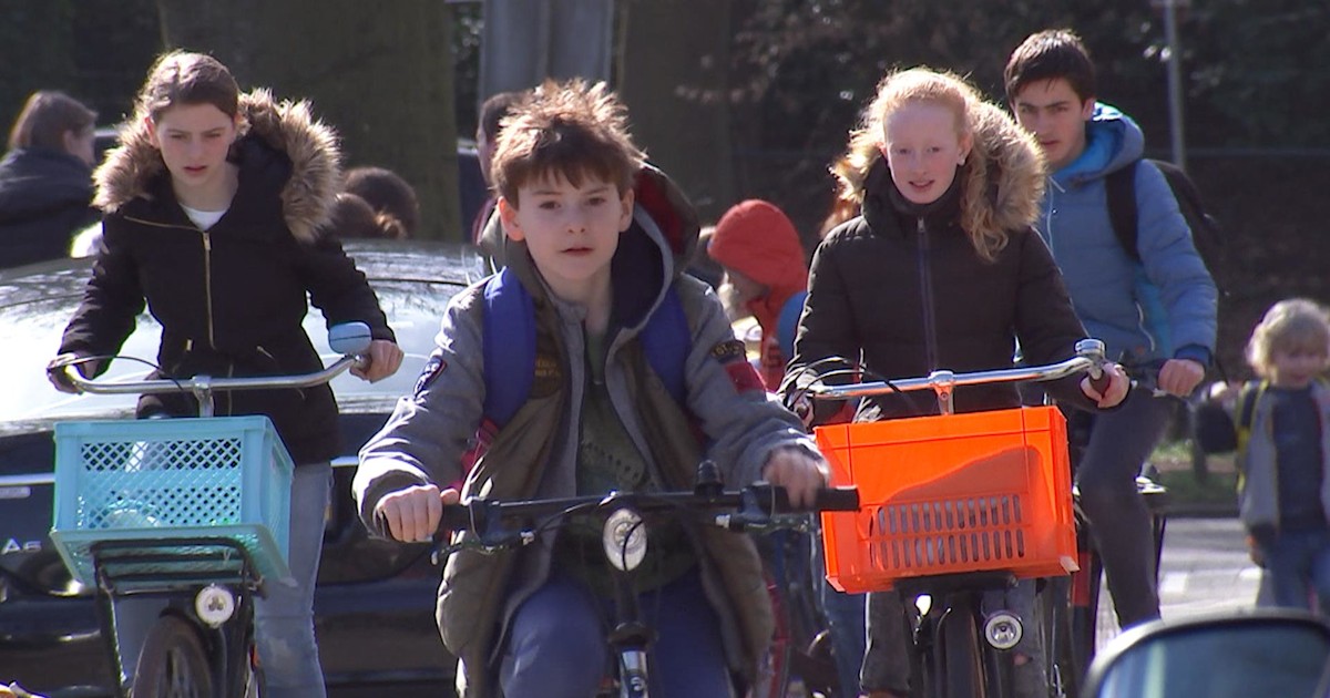 See what makes Dutch children the happiest in the world