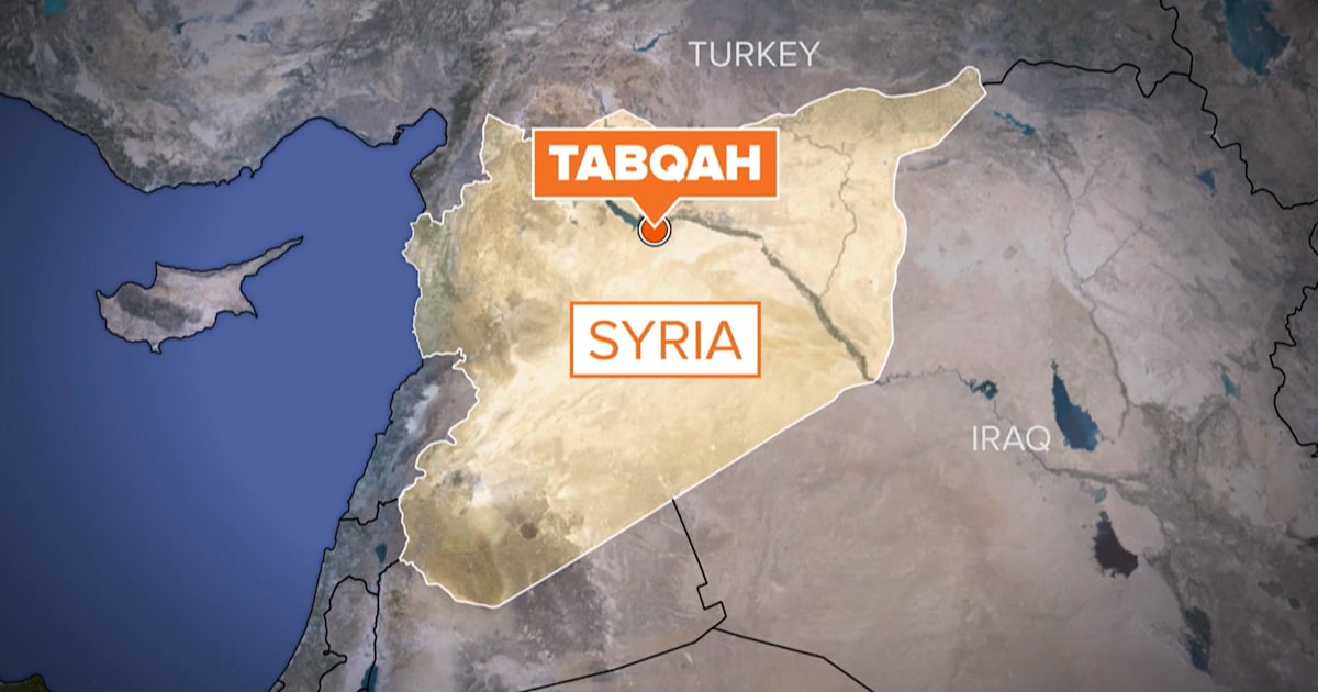 US war plane shoots down Syrian military jet