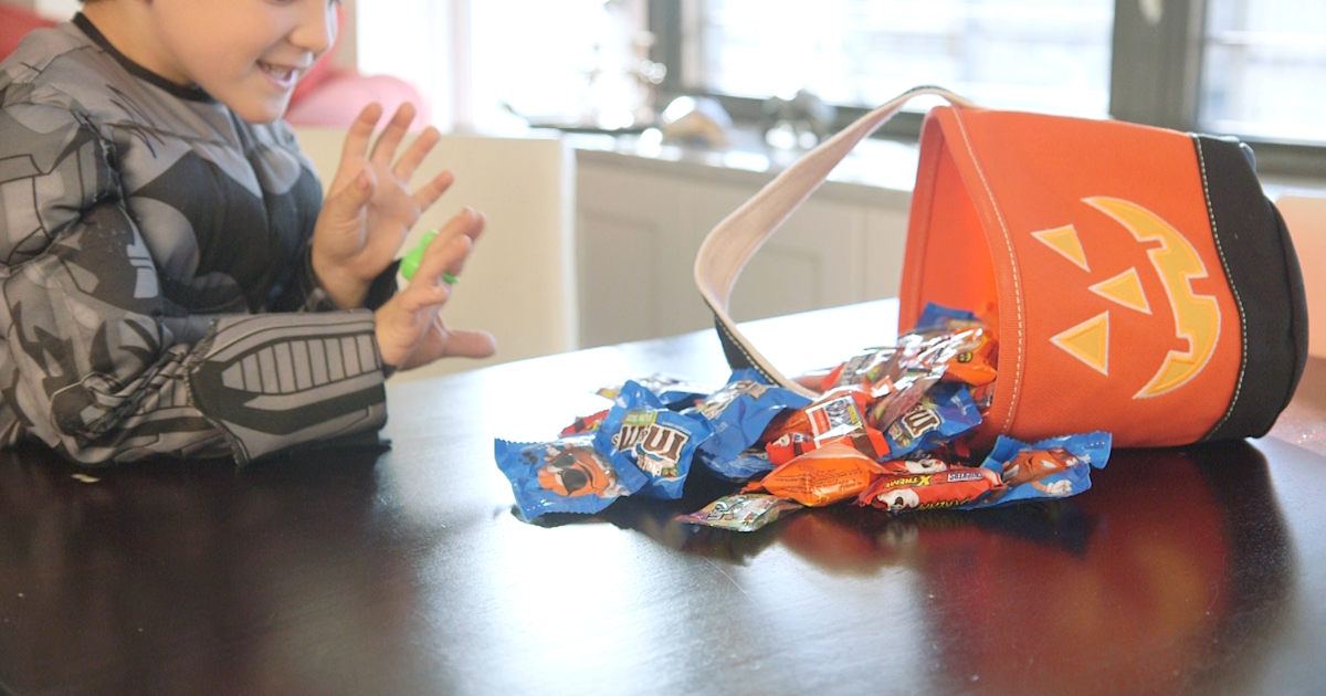 What do parents REALLY do with their kids' Halloween candy?