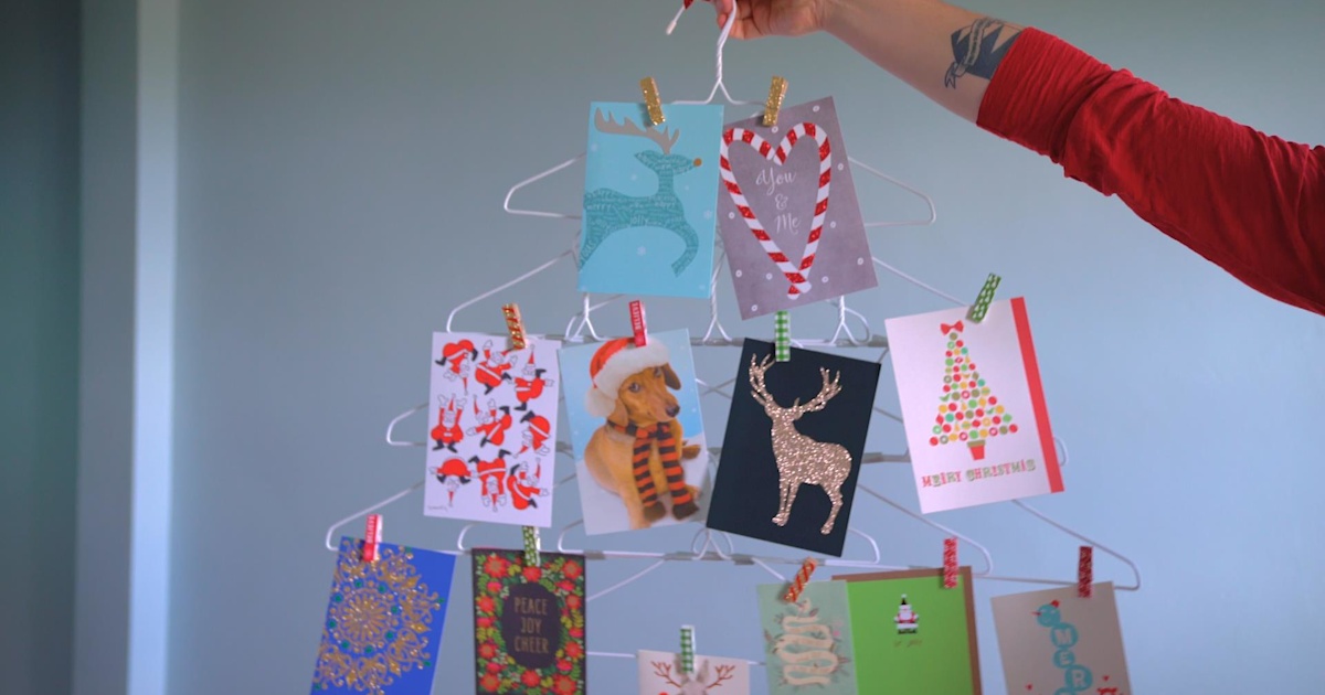 Try this easy-to-make hanger tree to display holiday cards