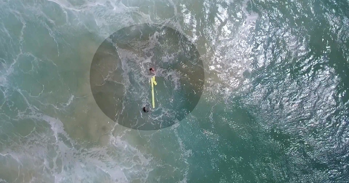 Watch drone rescue 2 swimmers caught in riptide