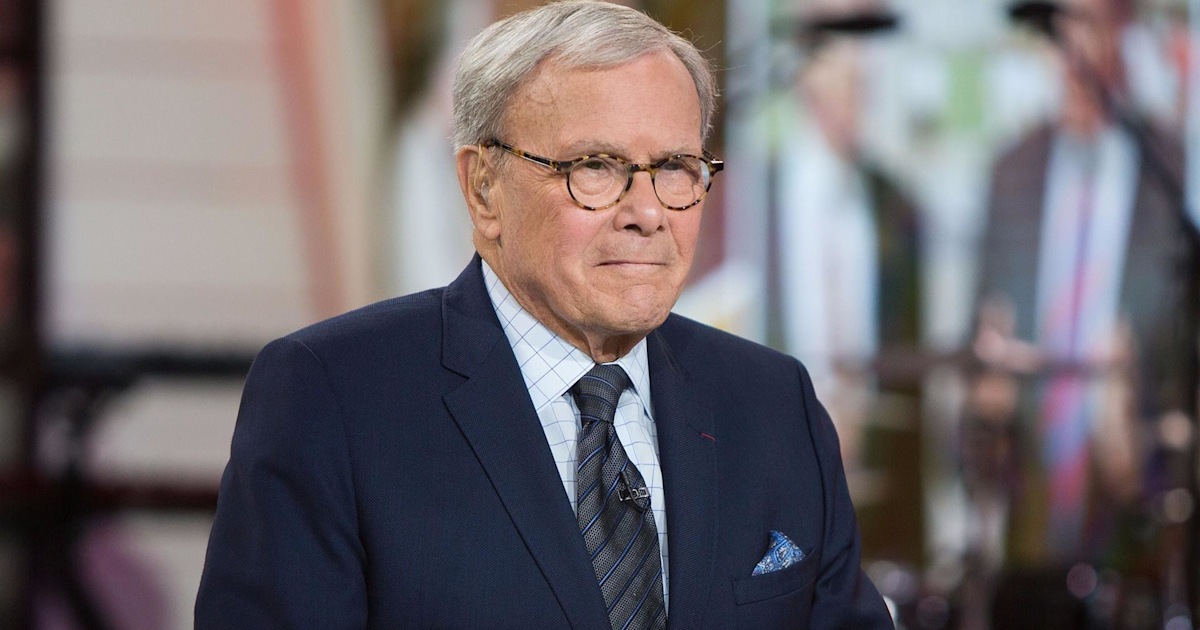 Tom Brokaw donates archive of his 50-year career to U of Iowa