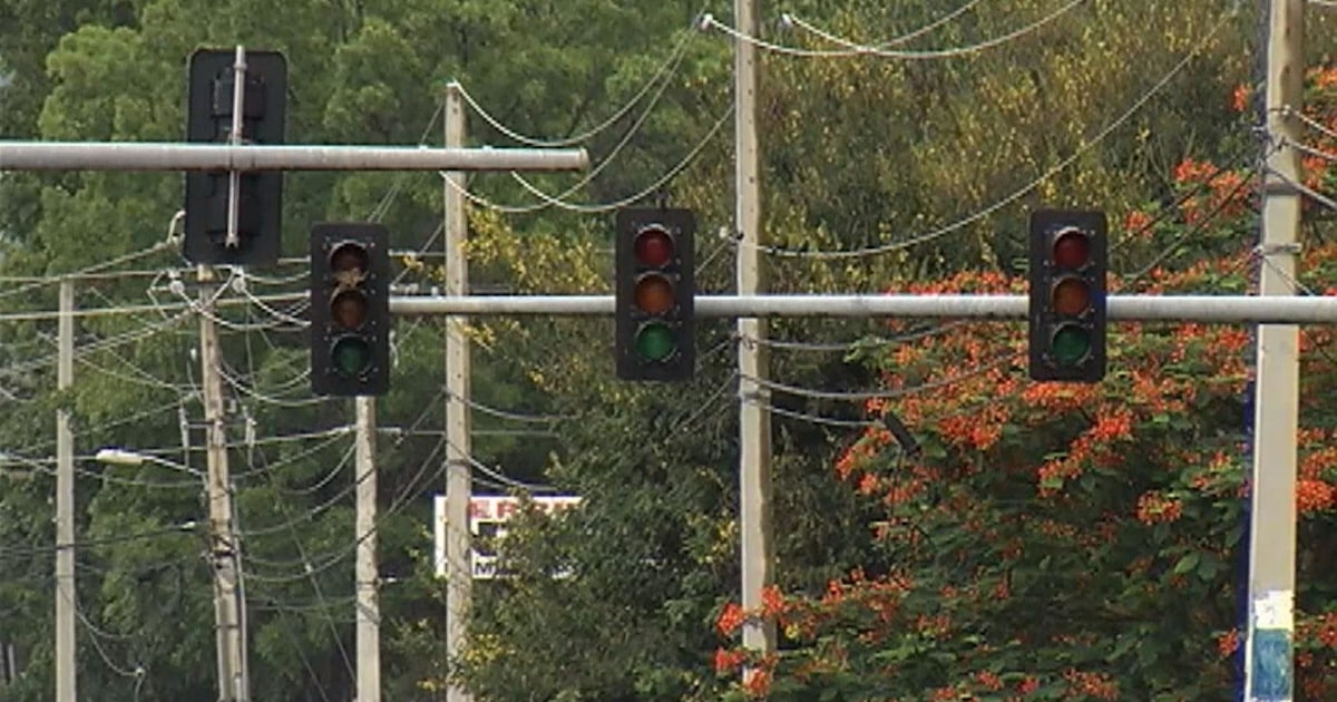 Puerto Rico hit with island-wide blackout 7 months after Hurricane Maria